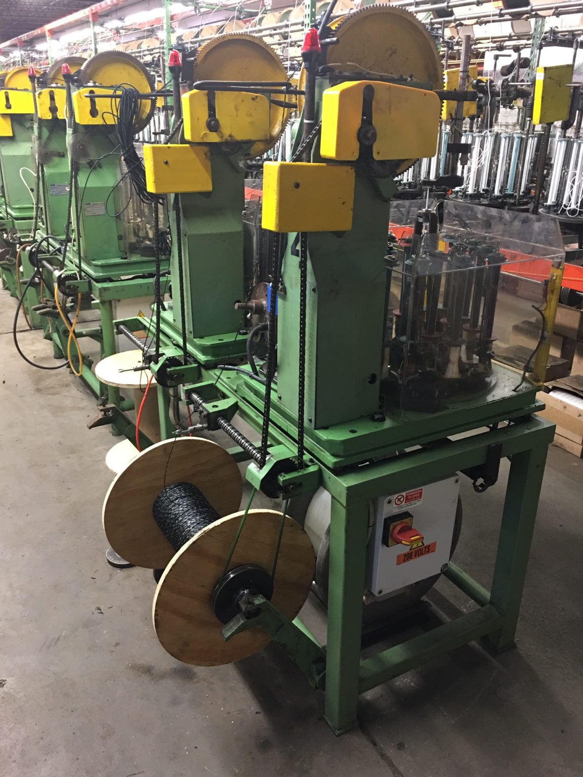 OMA 16 CARRIER 104mm BRAIDERS – Gladding Braiding Equipment